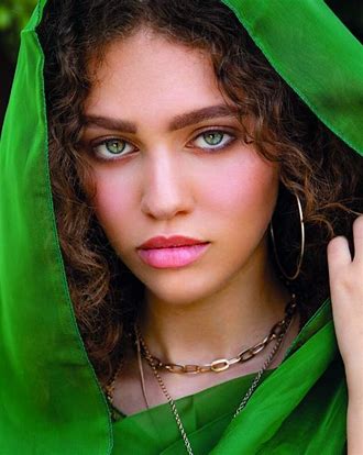 arabic-pop-singer-tarzana – despardes.com | Home & Abroad